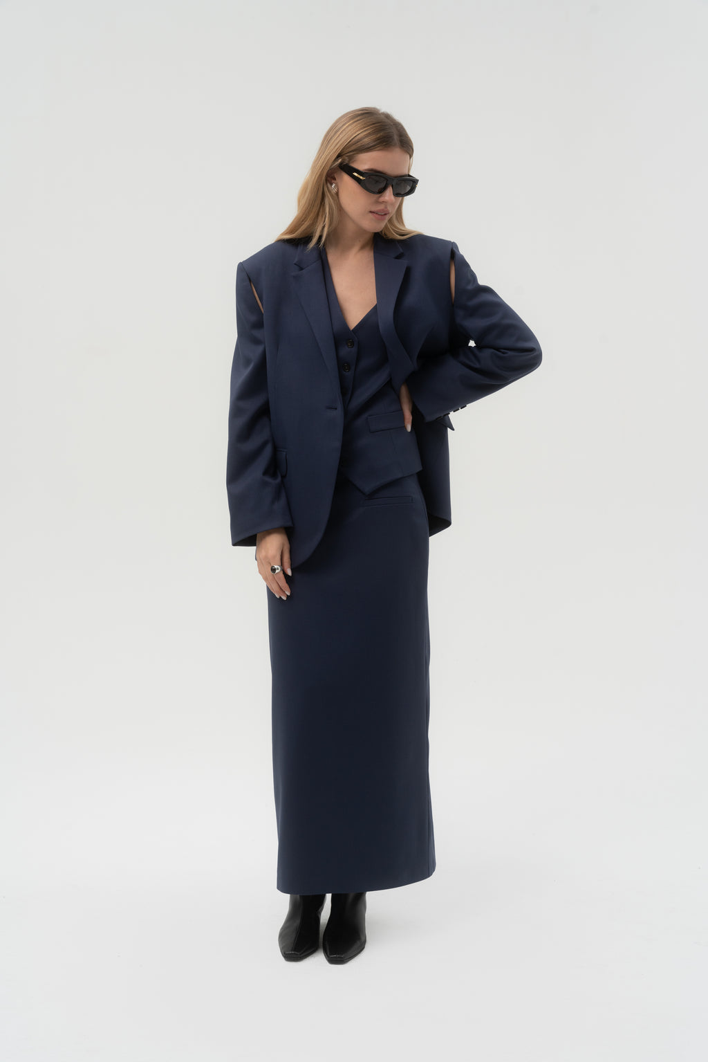 FLOW MIDI SKIRT – www.flowfemme.com